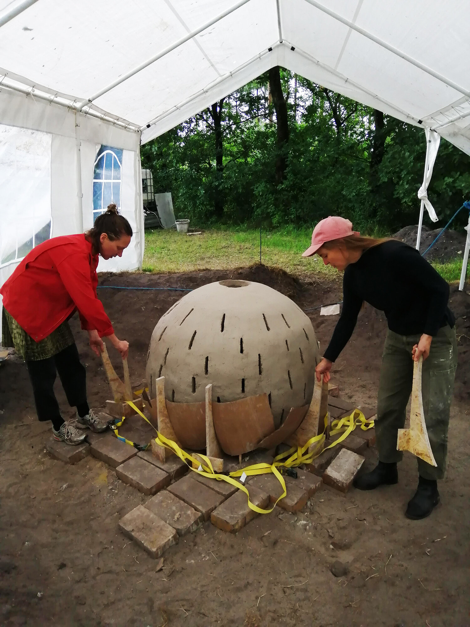 Sara Kier og Ida Lundø – Deep Forrest Art Land